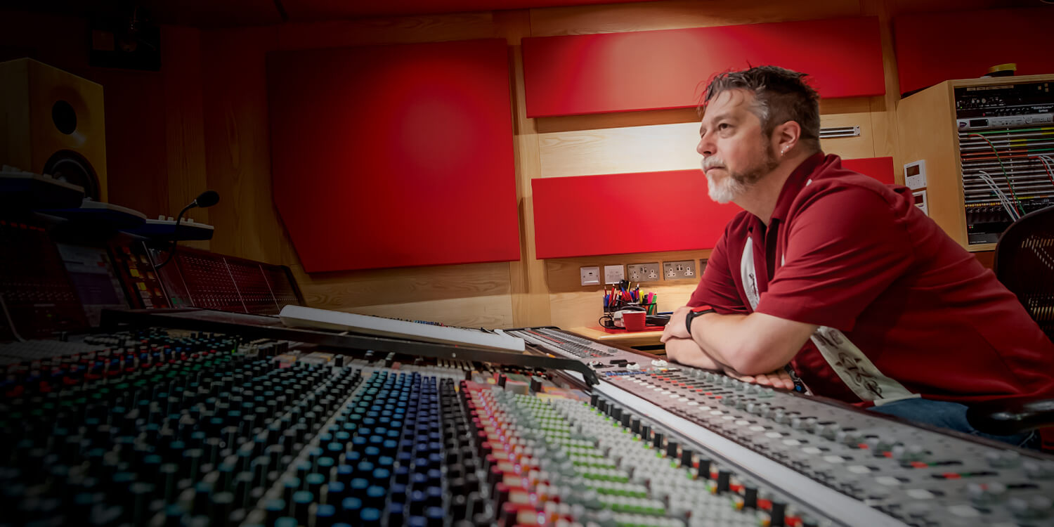‘Recording Magazine’ Editor Paul Vnuk Jr. lends home studio acoustics ...